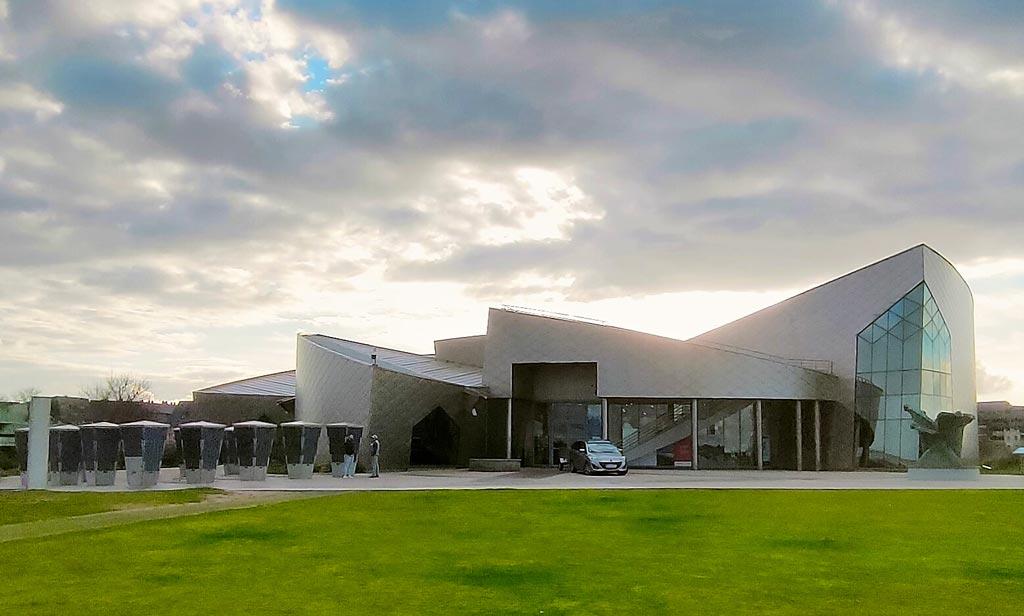 Juno Beach Center - Normandy Treasure - Guided tours